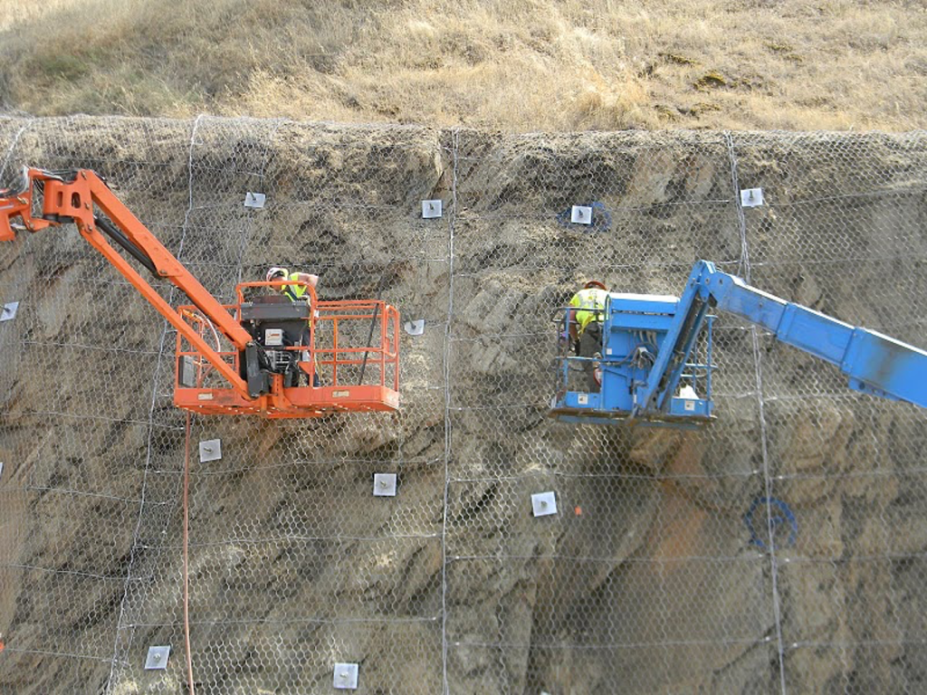 Customized Pinned Mesh Applications for the Ultimate Geotechnical Stability