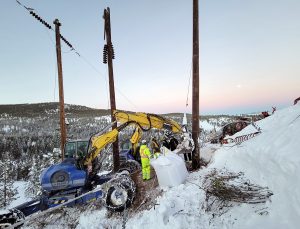 Pole Setting Experts: Delivering Unmatched Solutions