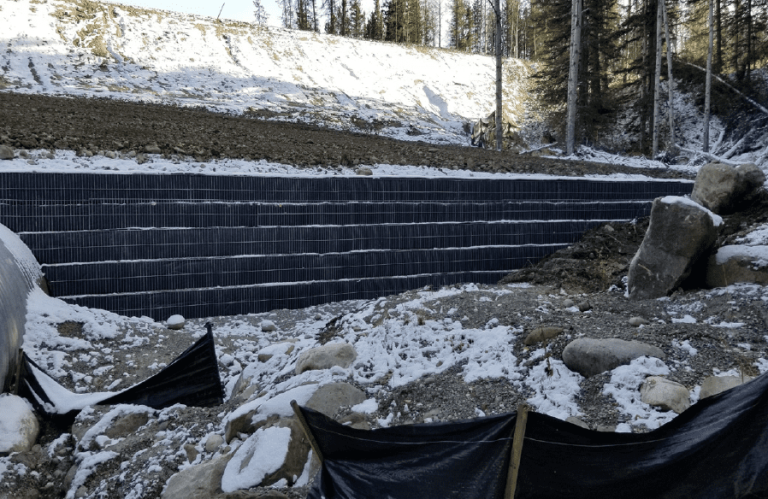 Rail Spur GCS Wall - Geosynthetically Confined Soil